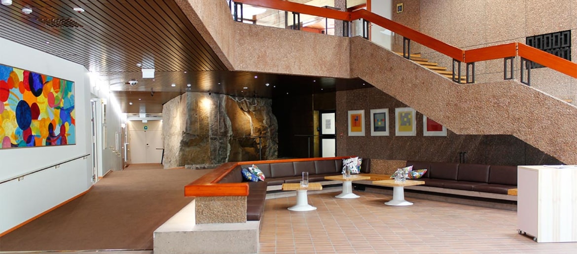 Hanasaari kukoistaa kuninkaallisille | NCC